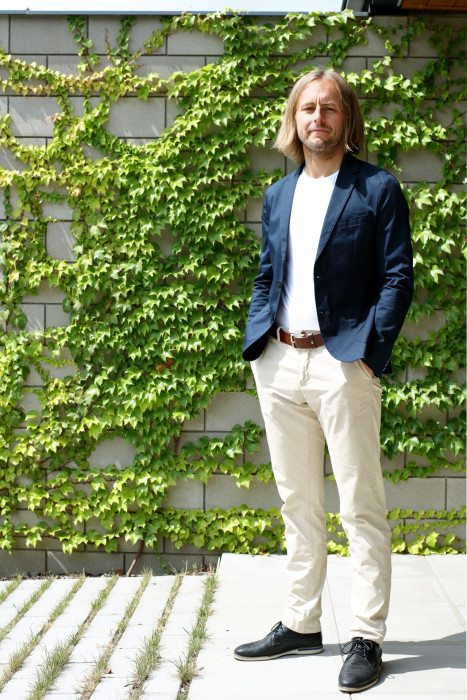 Katalog: Jakub Chochola | EARCH.cz